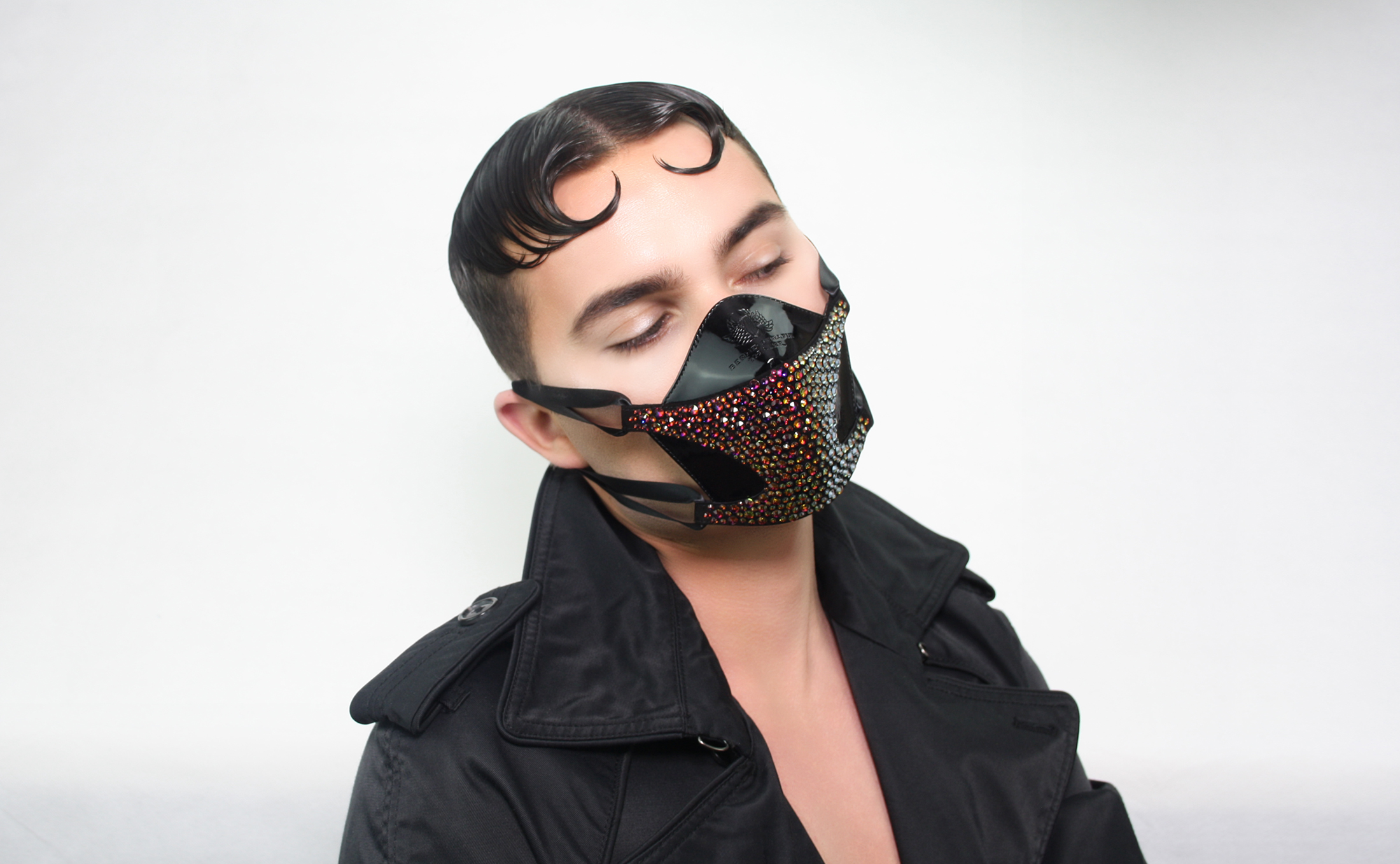 Bernd Serafin Thaler - Online Boutique